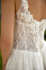 Sandi A-line Sweetheart Milk Wedding dress